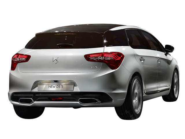 シトロエン DS5 シック ブルーHDi レザーパッケージ ディーゼルターボ 6AT 現行型カタログ・燃費 | レスポンス（Response.jp）